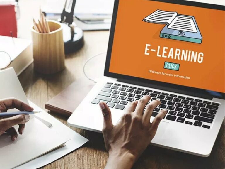 10 Effective Strategies for Online Learning - Suzy Favor Hamilton